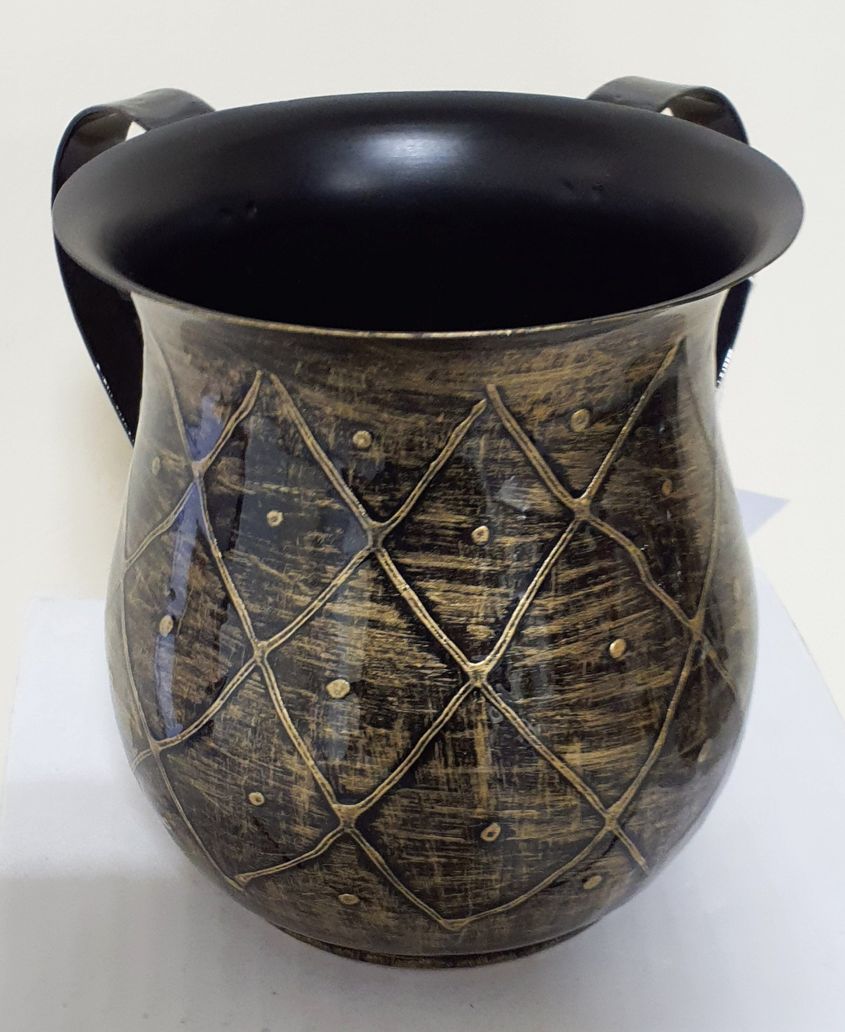 Washing Cup Gold Texture – ahuva.com