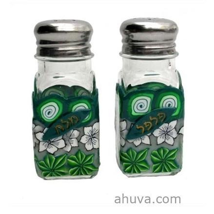 Retro Salt & Pepper Shakers - Kosher Kitchen - Nurit Naor – ahuva.com